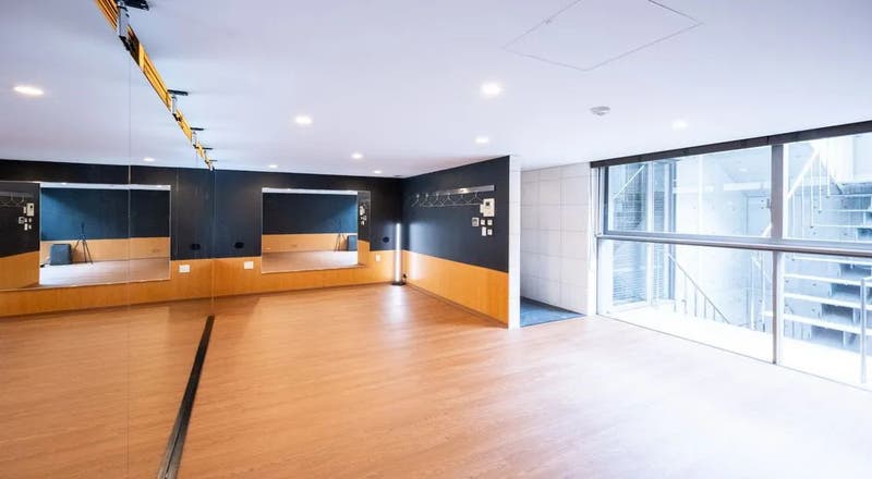 【恵比寿駅8分/広尾駅8分】ダンス・ヨガ・撮影などにおすすめ☆1日1回スタッフ完全清掃のスタジオ
