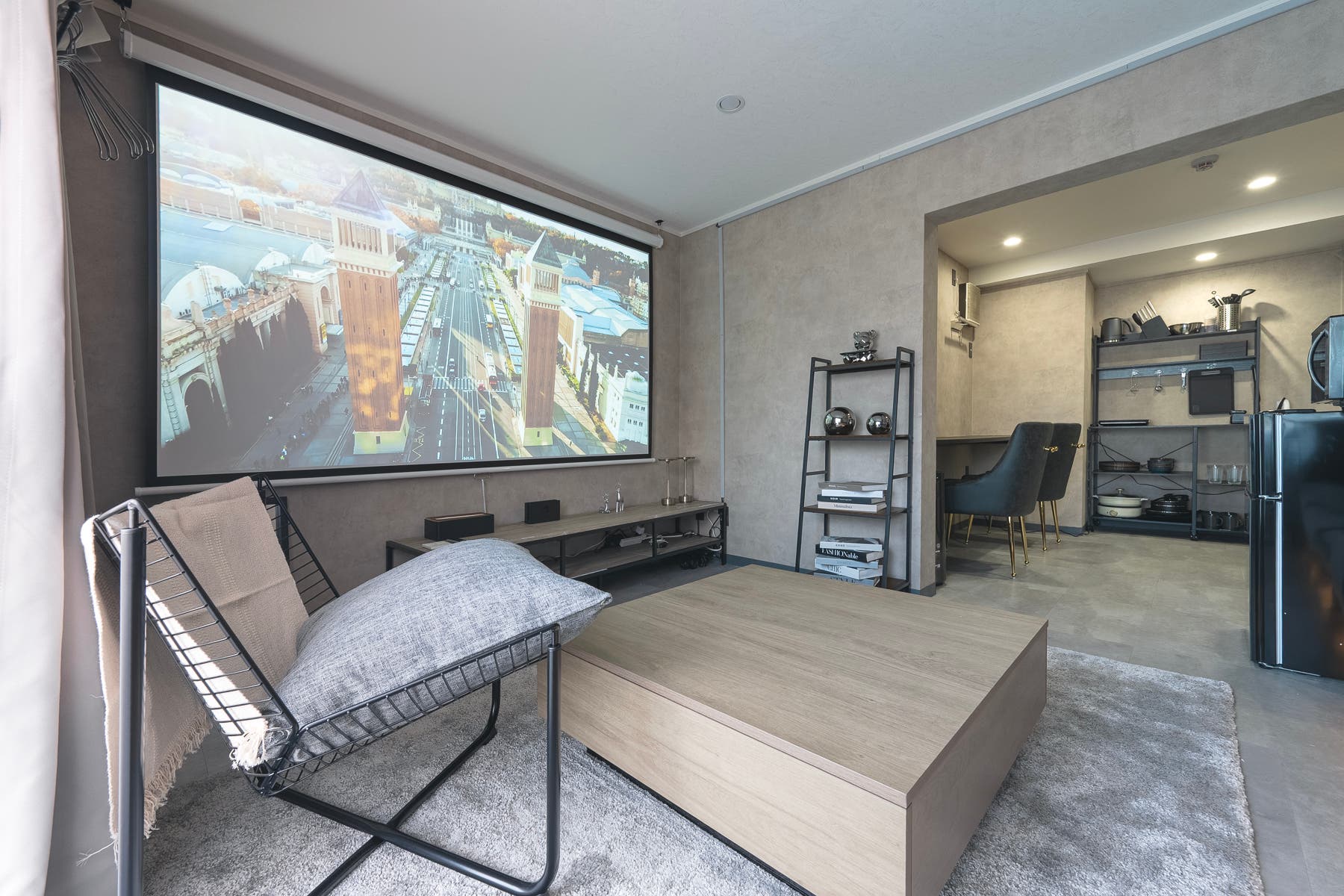 スペモ🎥金山駅1分🚉プロジェクター🎞️おしゃれデート💗映画鑑賞🍿ゲーム🎮推し活🎀撮影📸 792_CINEMA金山の写真11