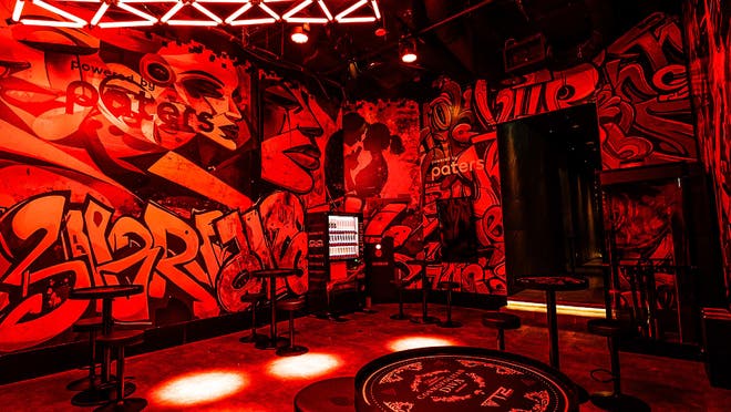 T2 SHINJUKU 新宿 新宿駅直結で1フロア総面積300坪以上、天井高7m、収容キャパシティ1,000人の新宿最大級クラブの写真20