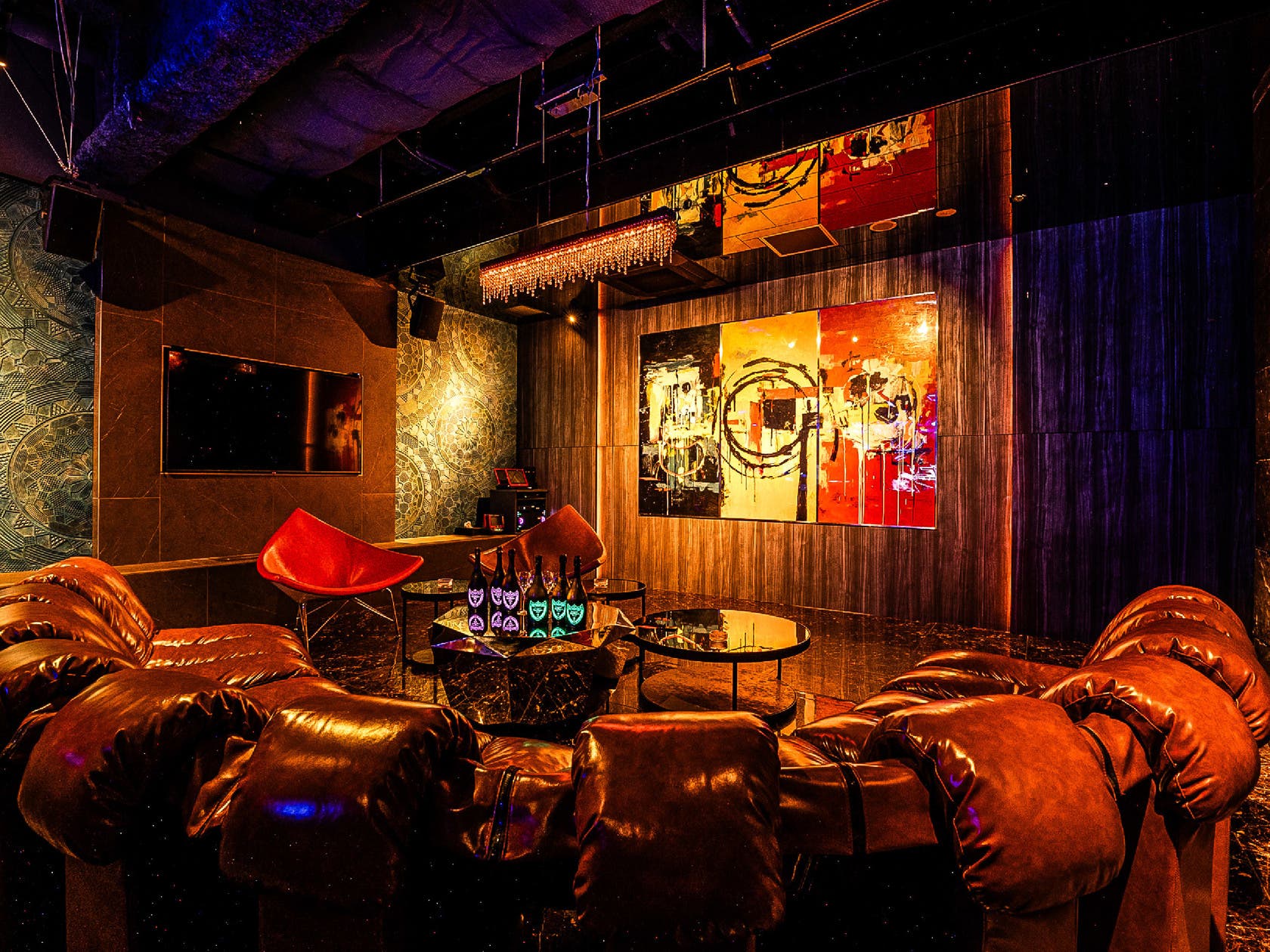 T2 SHINJUKU 新宿 新宿駅直結で1フロア総面積300坪以上、天井高7m、収容キャパシティ1,000人の新宿最大級クラブの写真21