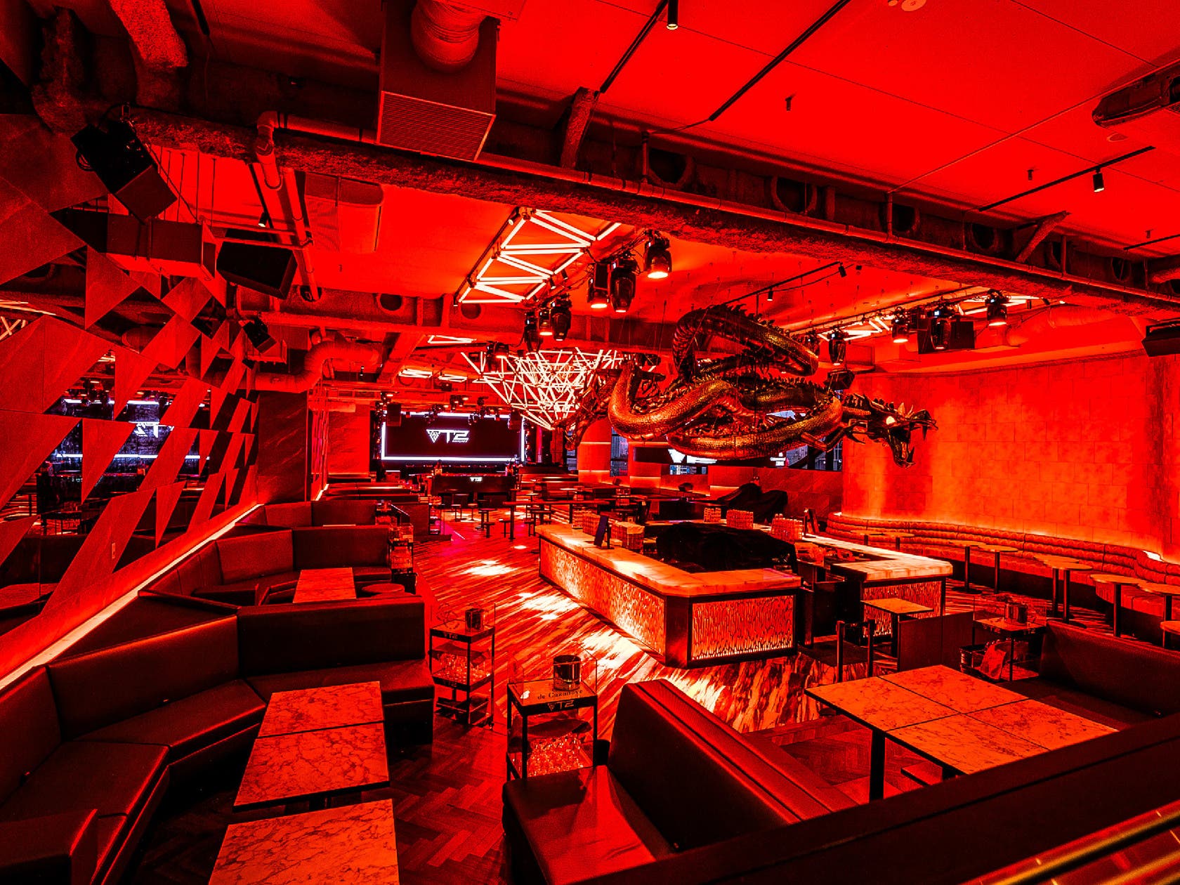 T2 SHINJUKU 新宿 新宿駅直結で1フロア総面積300坪以上、天井高7m、収容キャパシティ1,000人の新宿最大級クラブの写真22