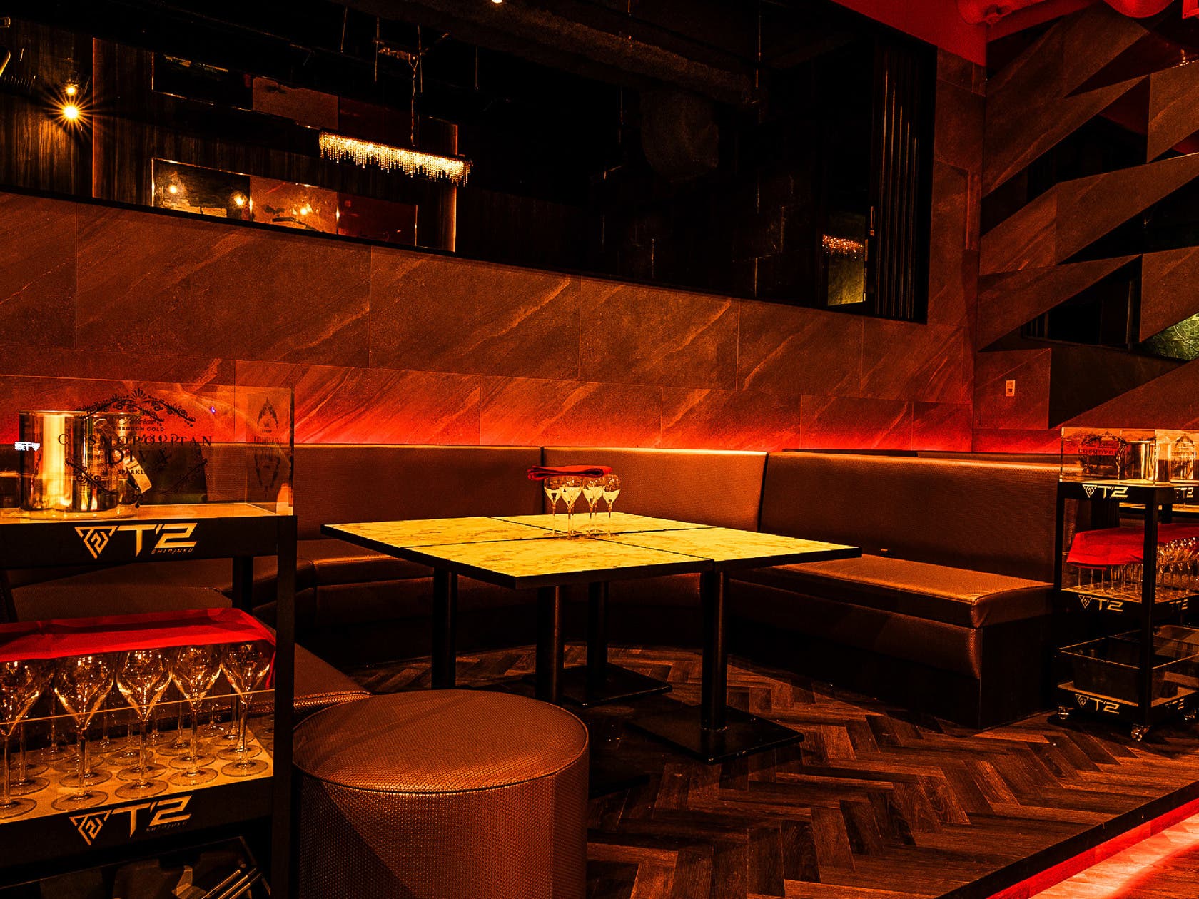 T2 SHINJUKU 新宿 新宿駅直結で1フロア総面積300坪以上、天井高7m、収容キャパシティ1,000人の新宿最大級クラブの写真6