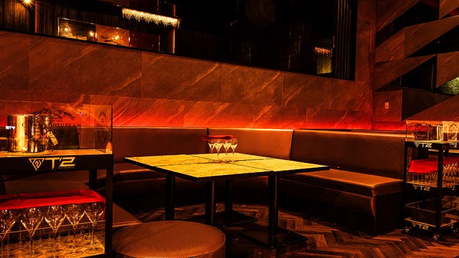 T2 SHINJUKU 新宿 新宿駅直結で1フロア総面積300坪以上、天井高7m、収容キャパシティ1,000人の新宿最大級クラブの写真6