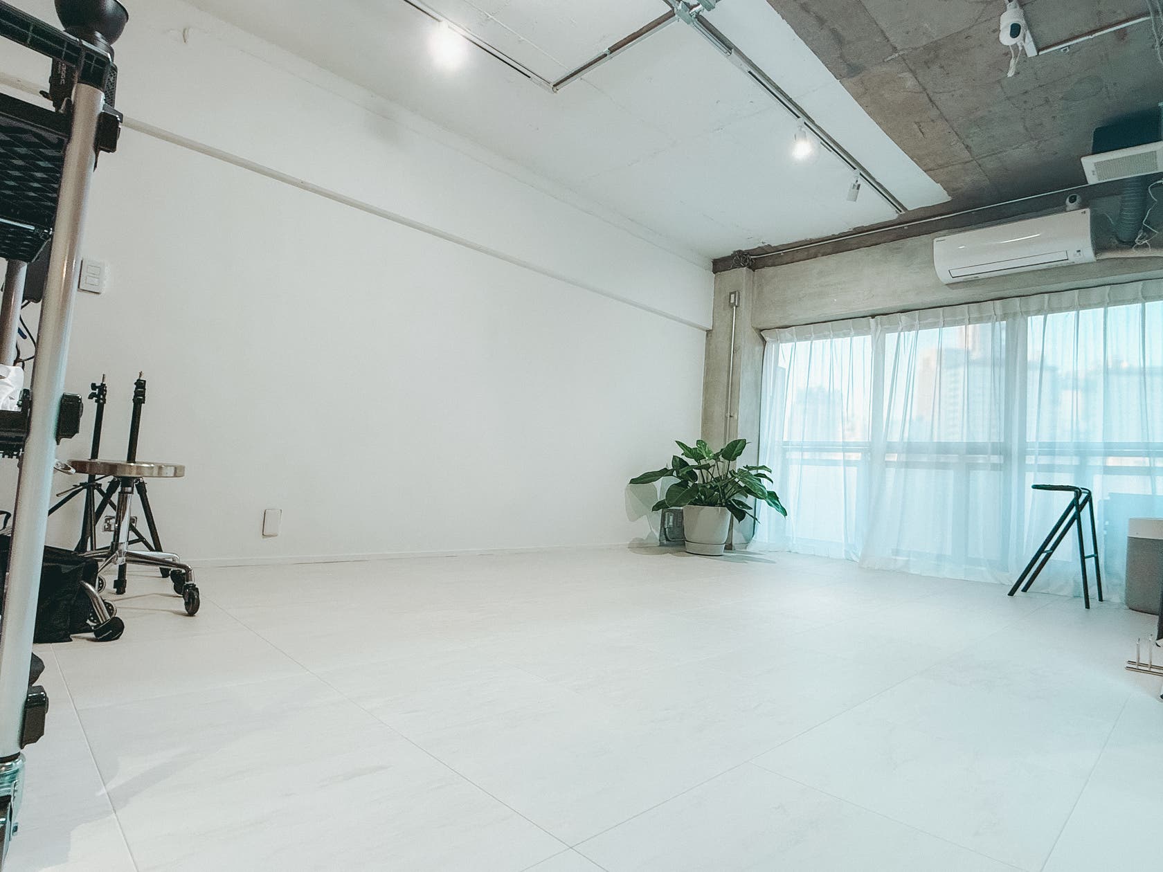 参宮橋・南新宿６分｜白壁木コンクリ二面｜撮影・ワークショップ・展示の写真28