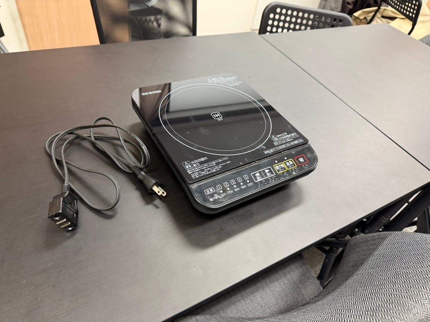 【OPEN記念】四谷三丁目/駅1分/キッチン/100㌅プロジェクター/高速wifi/会議/女子会/パーティ/交流会/ボードゲームの写真10