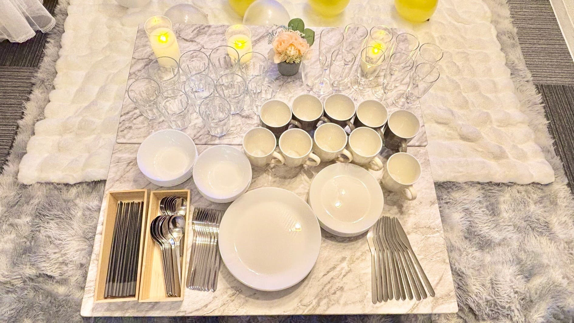 新大阪駅すぐ／24時間利用可／室内防犯カメラ無し／75インチドデカTV📺ドルビー音質♬　映画🎞️押し活💛の写真9