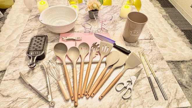 新大阪駅すぐ/24時間利用可/室内防犯カメラ無し/75インチドデカTV📺ドルビー音質♬ 映画🎞️押し活💛の写真10