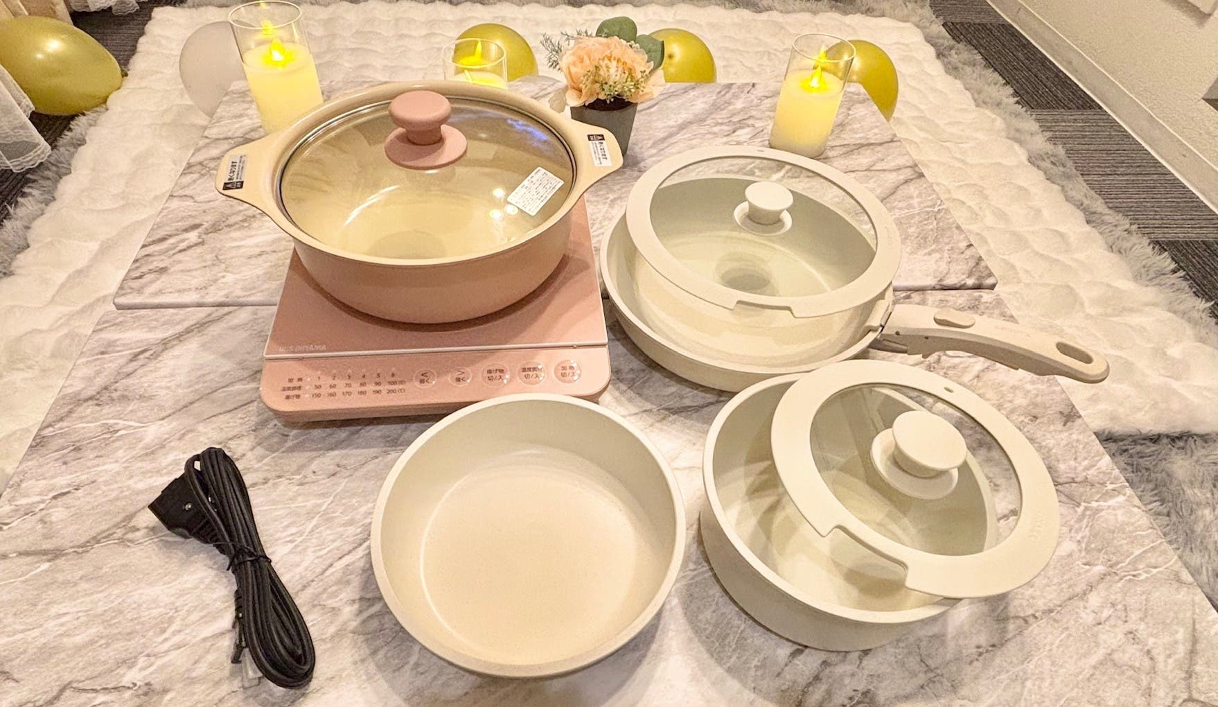 新大阪駅すぐ／24時間利用可／室内防犯カメラ無し／75インチドデカTV📺ドルビー音質♬　映画🎞️押し活💛の写真12