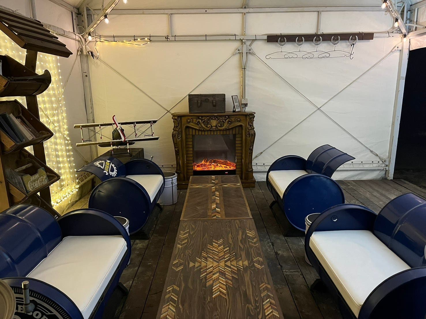 ブルーブース　　約108㎡の写真6