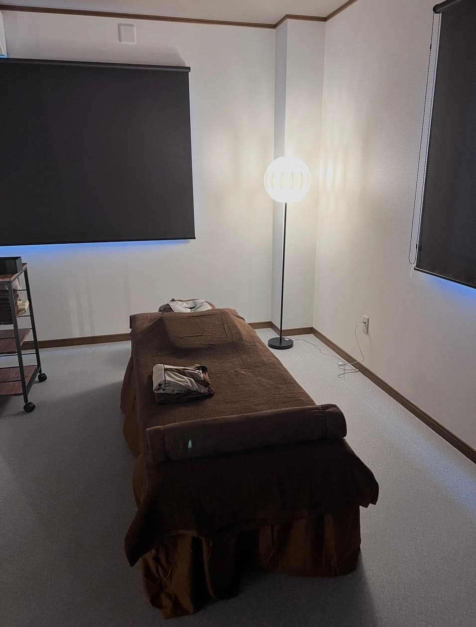 豊中にあるエステ・リラクゼーションなどの施術ができる落ち着いたプライベートサロンの写真2