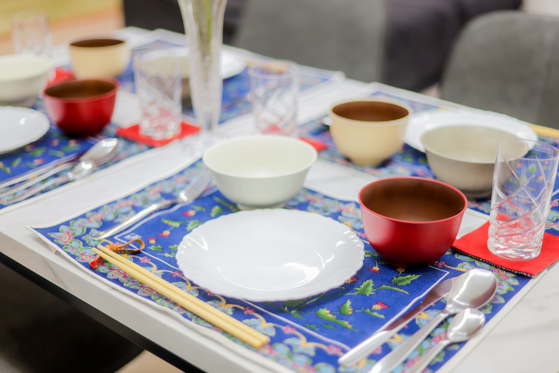 駅徒歩1分！お子様歓迎・ママ会・女子会・推し活にもおすすめ✨クリスマスパーティー・忘年会・新年会🎉無料の高速wifiあり！の写真2