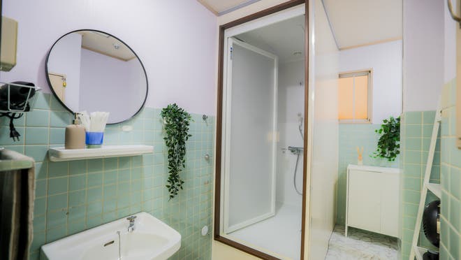 駅徒歩1分!お子様歓迎・ママ会・女子会・推し活にもおすすめ✨クリスマスパーティー・忘年会・新年会🎉無料の高速wifiあり!の写真5