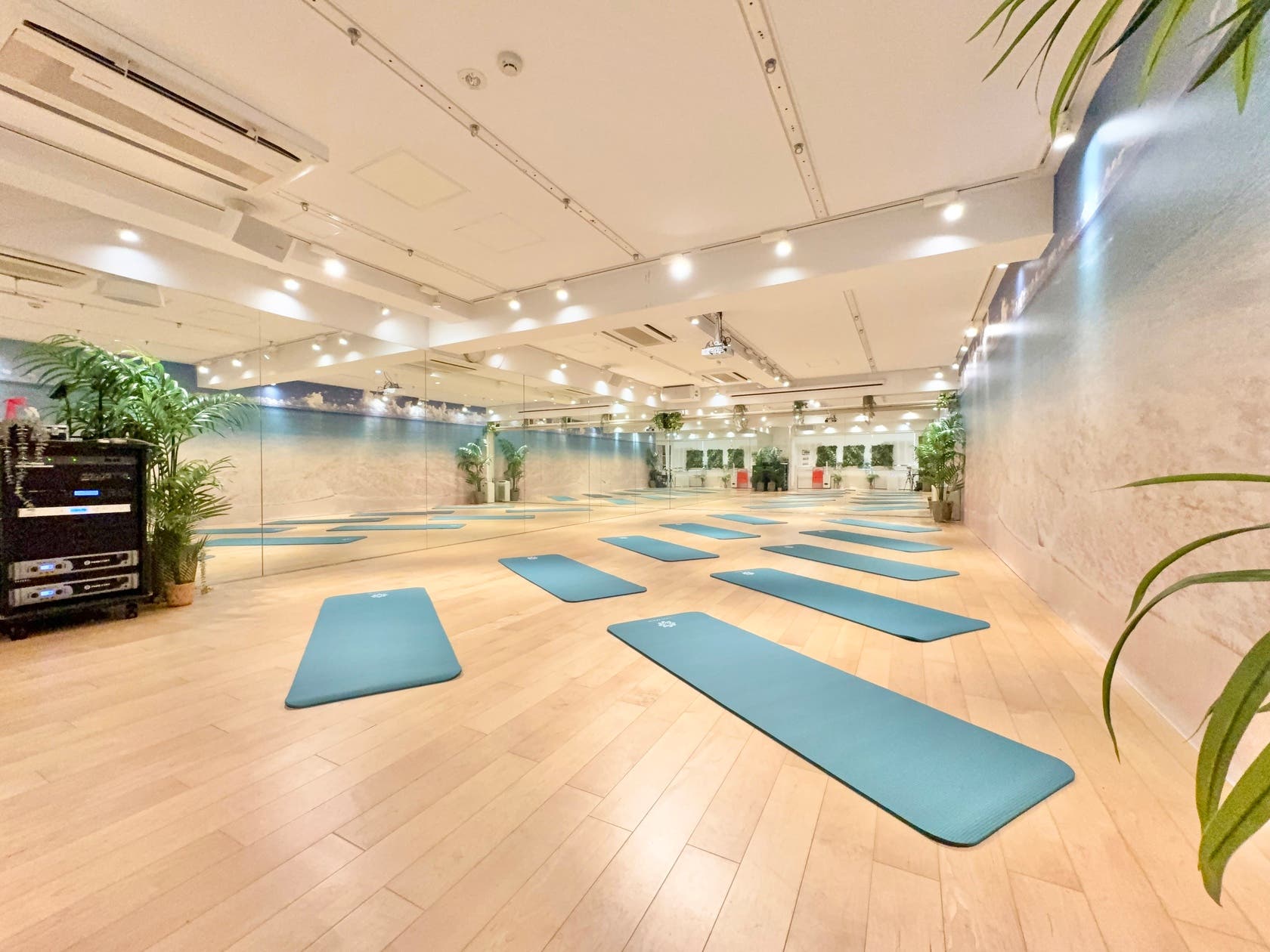 【代官山7分/渋谷10分】2面大型鏡計約14m／広々55㎡超スタジオでダンス・ポージング・ヨガ・演劇・撮影などにおすすめ☆の写真6