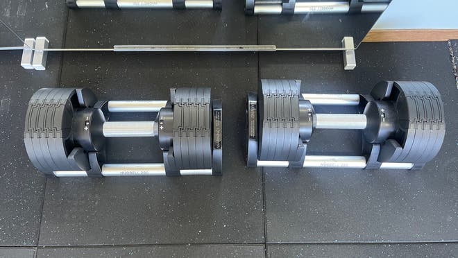 【高品質マシン完備!】レンタルジム/完全個室・IROTECスミスマシン完備・パーソナル指導、自主トレ、合トレに利用可能です!の写真3