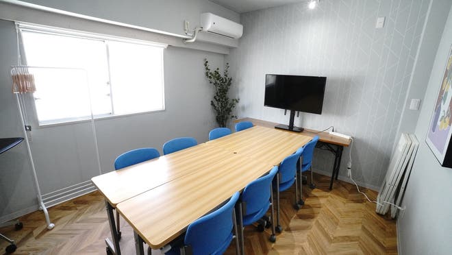 <テレワーク@伏見>10名収容完全個室✨光回線Wi-Fi📶モニター🖥️会議/商談/セミナー/ワークショップの写真1