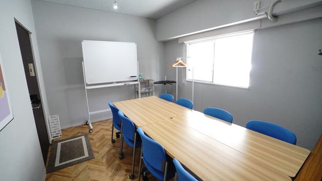 <テレワーク@伏見>10名収容完全個室✨光回線Wi-Fi📶モニター🖥️会議/商談/セミナー/ワークショップの写真3