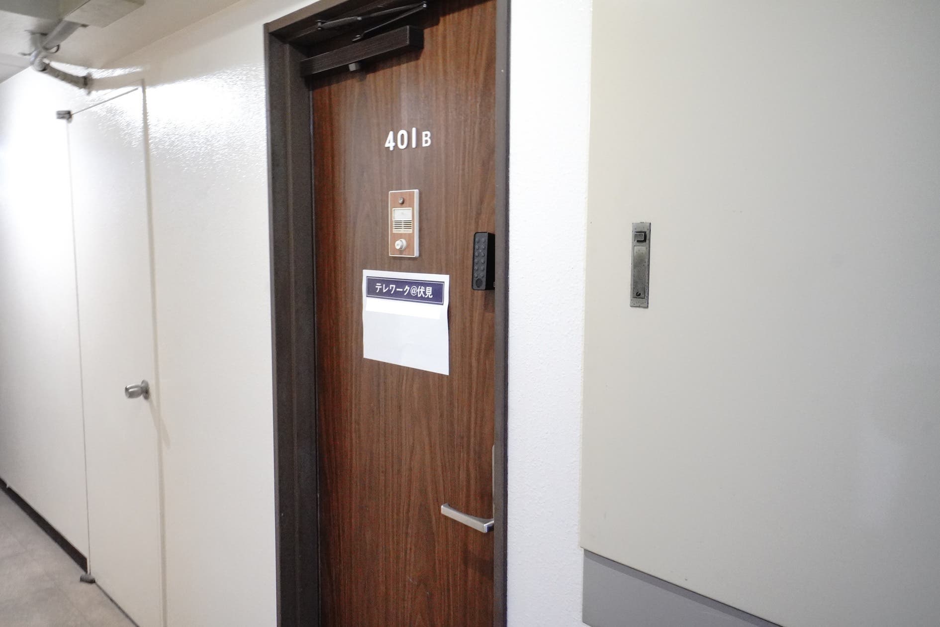 ＜テレワーク@伏見＞10名収容完全個室✨光回線Wi-Fi📶モニター🖥️会議/商談/セミナー/ワークショップの写真12