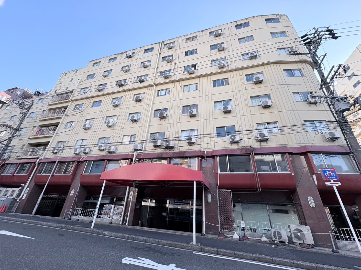 ＜テレワーク@伏見＞10名収容完全個室✨光回線Wi-Fi📶モニター🖥️会議/商談/セミナー/ワークショップの写真15