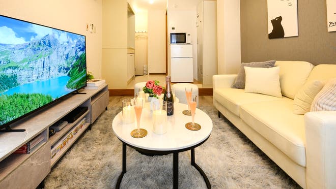 2025年12月OPEN🤍烏丸御池すぐ🎀✨北欧モダン💖ふわふわマットレス💕女子会/おうちデート💕大迫力50㌅TV🎮✨の写真3