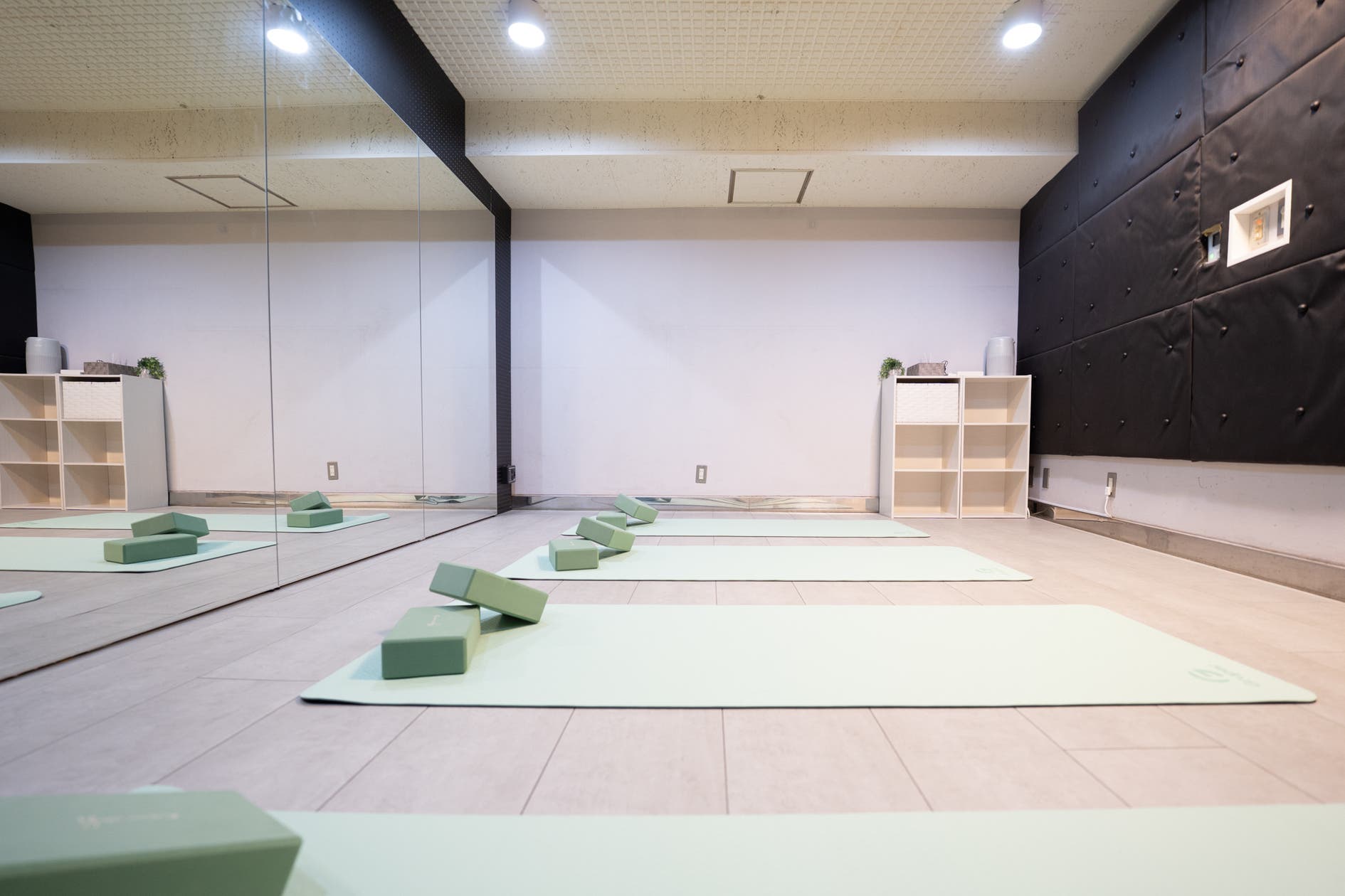 ＼NEW OPEN × いまだけオープン価格／ 千歳船橋駅徒歩1分、地下防音スタジオ。 更衣室・共有部・充実備品の写真14