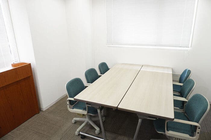 《名古屋会議室　imy会議室　8階大会議室》千種エリアでスクール162名収容可能！ 100名以上のセミナーや講習会、販売会にの写真5