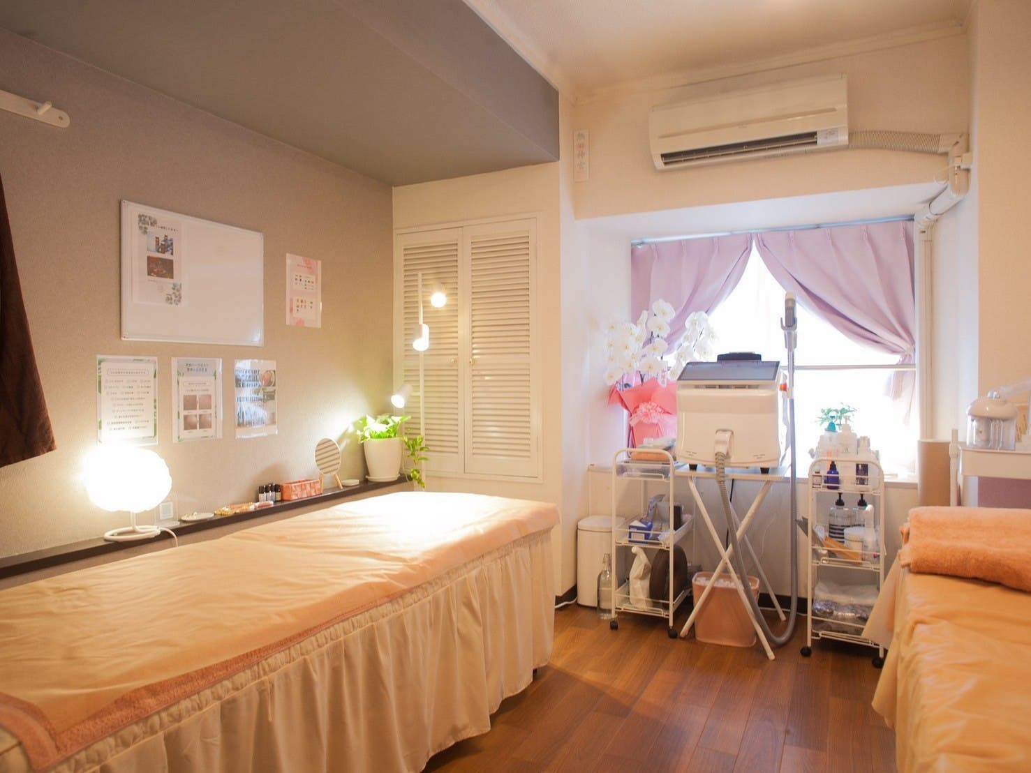 金山駅から徒歩2分のレンタルサロンの写真1