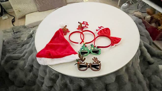 【冬季限定】こたつ×クリスマス装飾でほっこりパーティー🎂名古屋駅7分🚶♀️最大6名🙆♀️75㌅大型TVの写真9