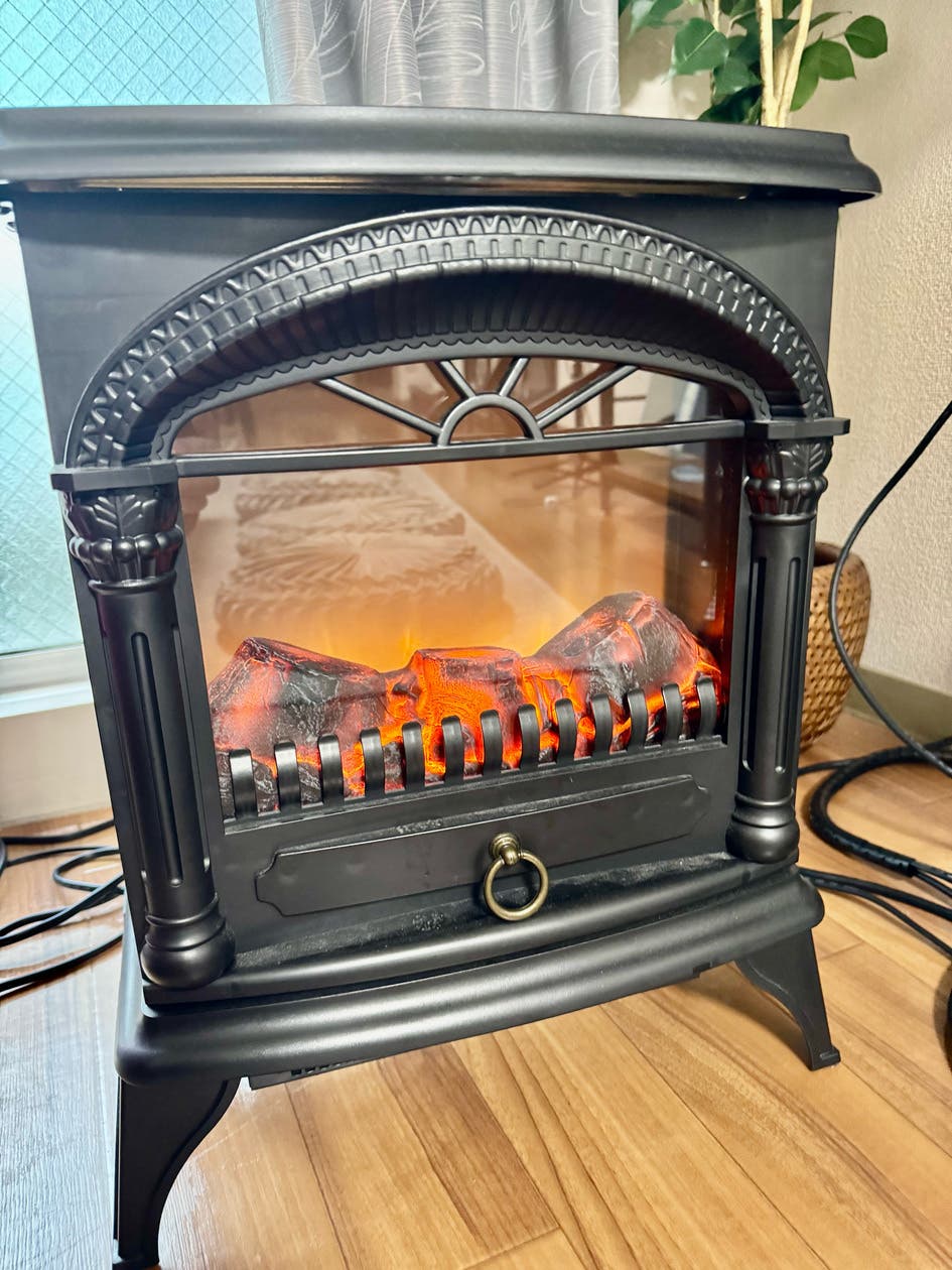 暖炉型暖房ヒーターの画像1