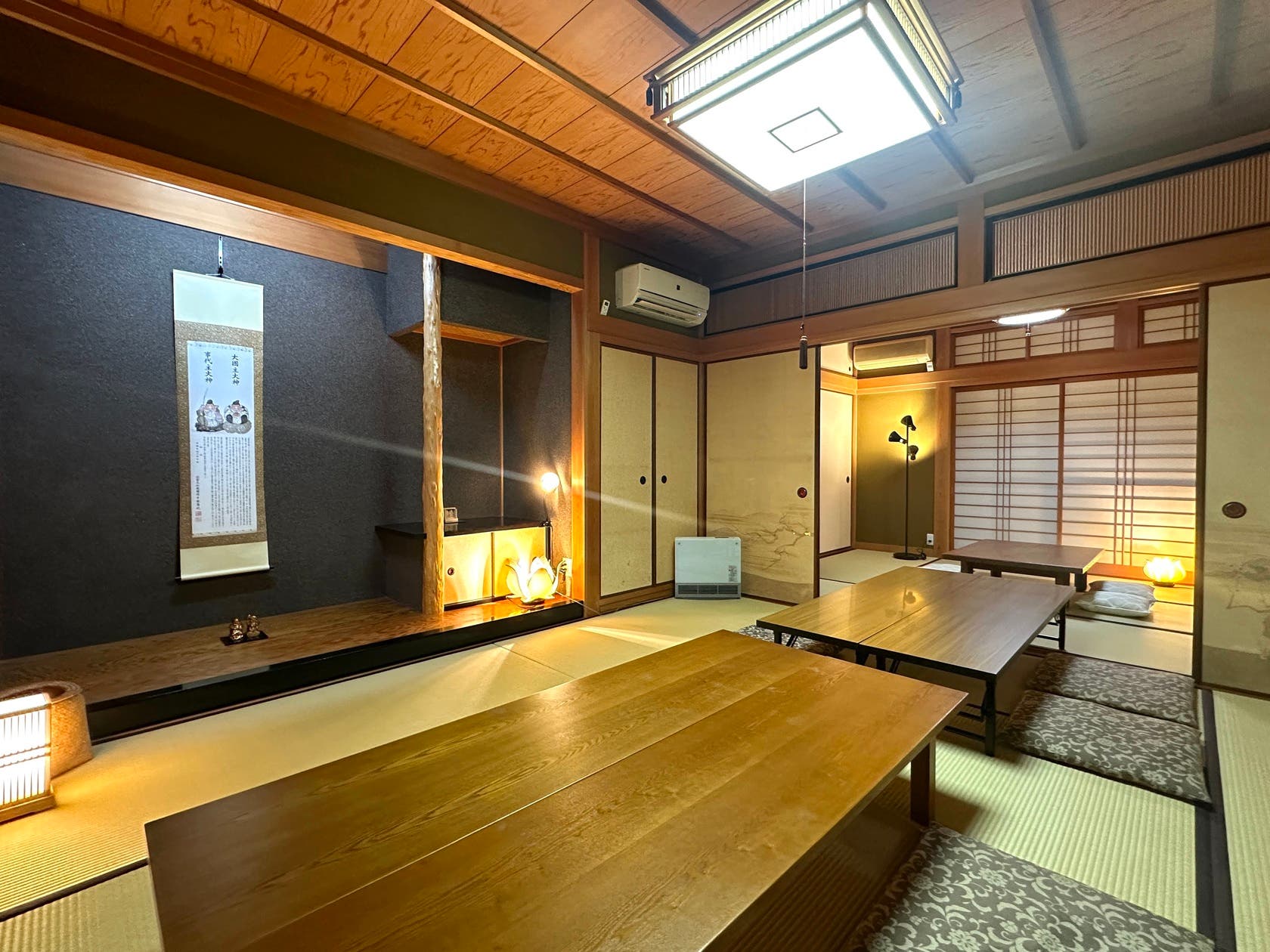 🎉忘年会❤️新年会🎉大人数OK/駐車場15台/大型キッチン/ テーブルセッティング🥂の写真10