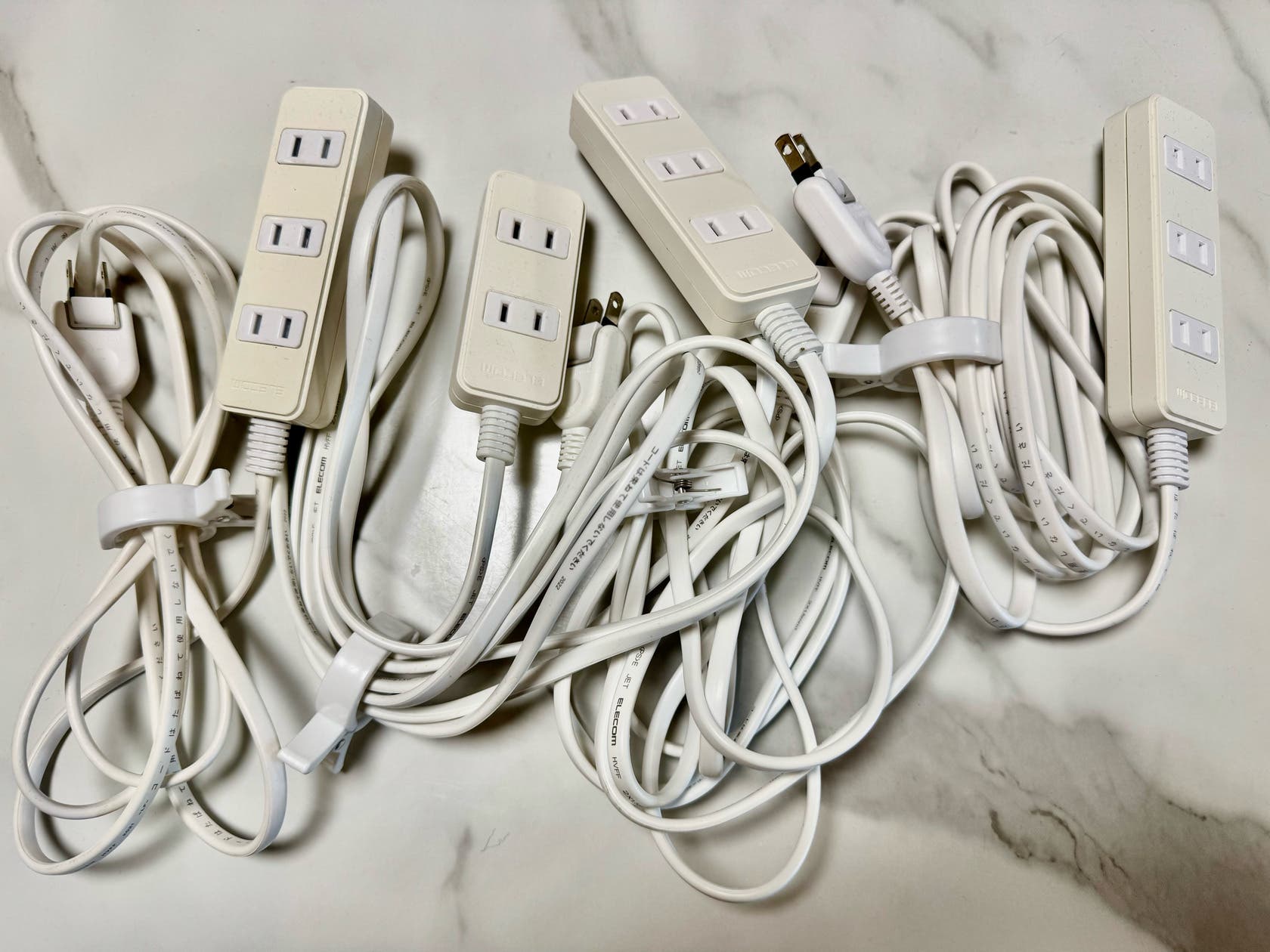 各種充電ケーブル、延長コードの画像2