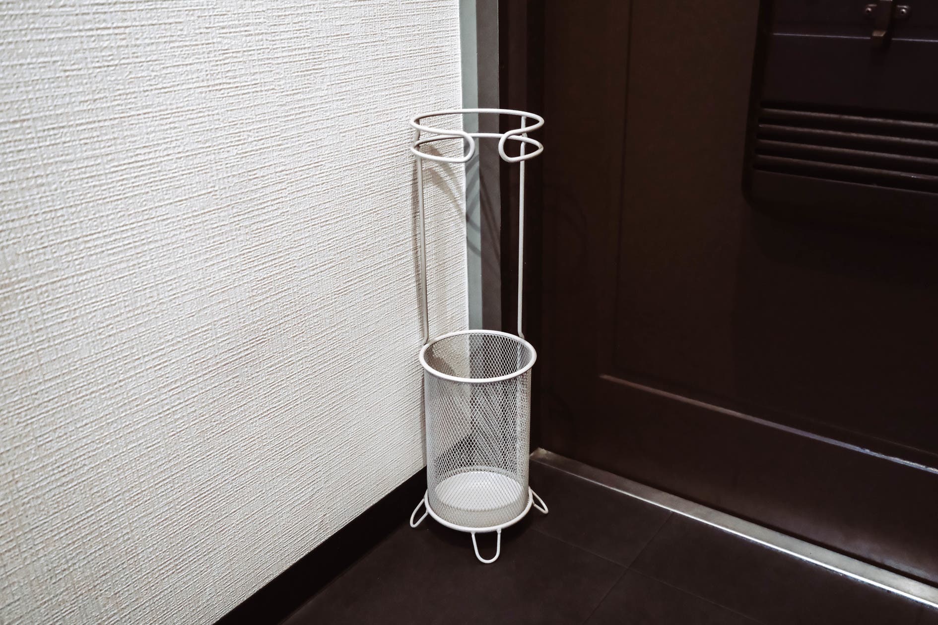 【✨オープン記念価格✨】【阪急豊中駅徒歩5分】備品充実のスペース✨｜女性でも片手で高さ調整可能なベッド🌱の写真18