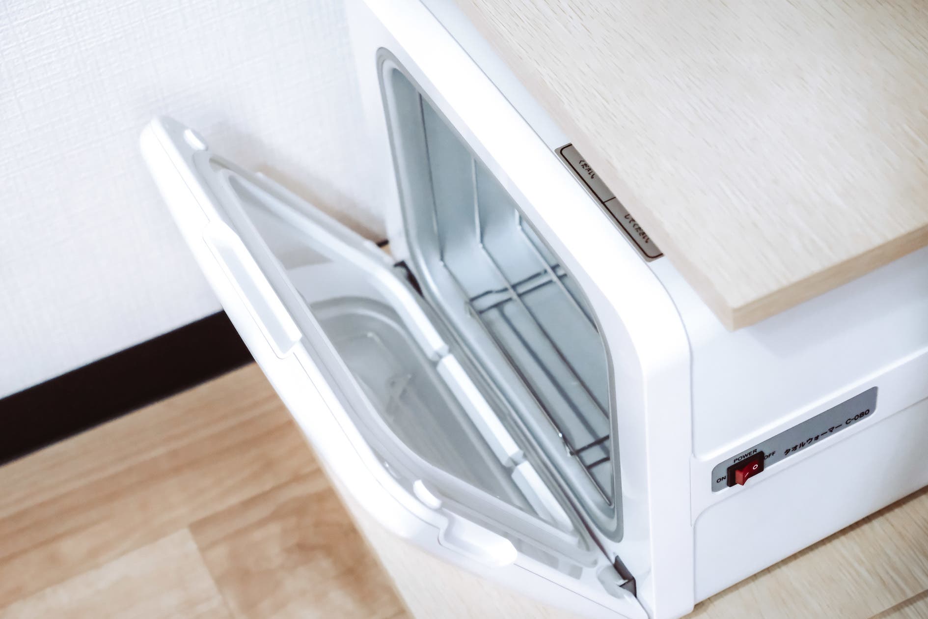 【✨オープン記念価格✨】【阪急豊中駅徒歩5分】備品充実のスペース✨｜女性でも片手で高さ調整可能なベッド🌱の写真8