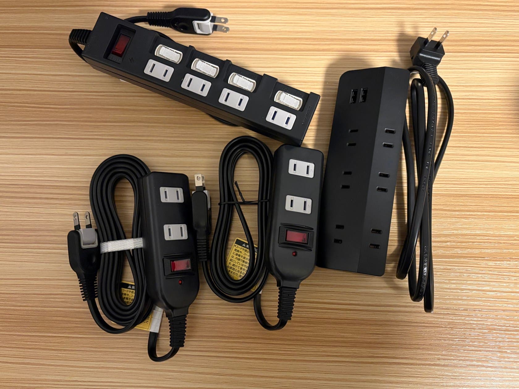 ✨NewOpen✨駅近/丸の内駅徒歩1分🚉高速WiFi・モニター完備💻8人まで利用可💼商談/面談/Web会議に最適✨の写真12