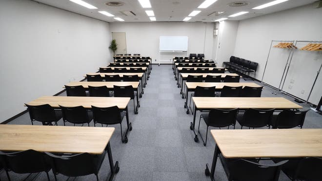 <豊橋駅前ビル カルミア4Fレンタルスペース>駅ビル内🚃63名収容🪑Wi-Fi📶プロジェクター🎥マイク🎤セミナー/研修の写真10