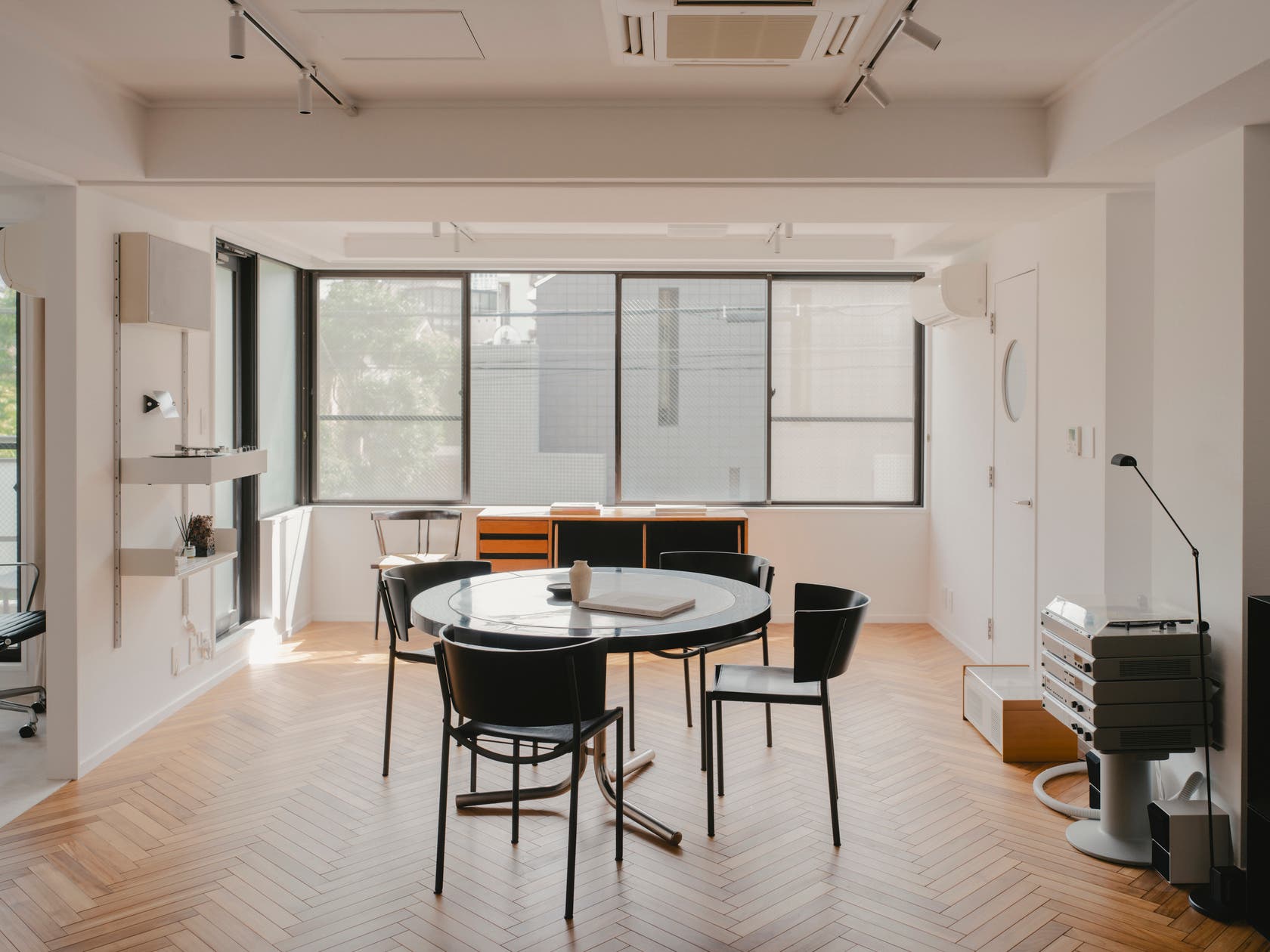 東京都渋谷区神宮前３丁目に約100平米のハウススタジオ型の撮影スタジオ兼ギャラリースペースの写真30