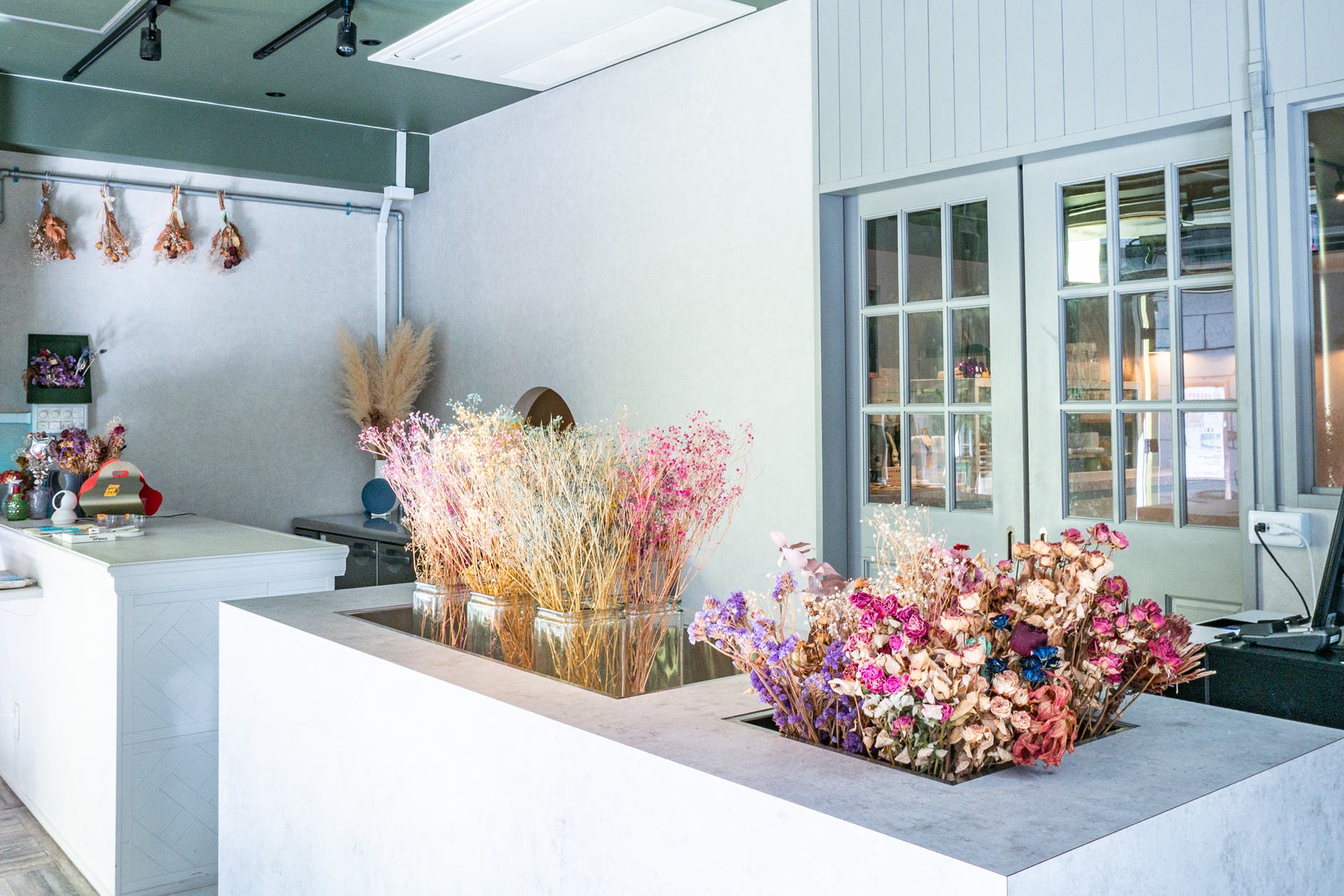 飲食物持ち込みOK！パーティ・撮影・セミナー利用に最適なおしゃれで居心地の良い空間の写真10