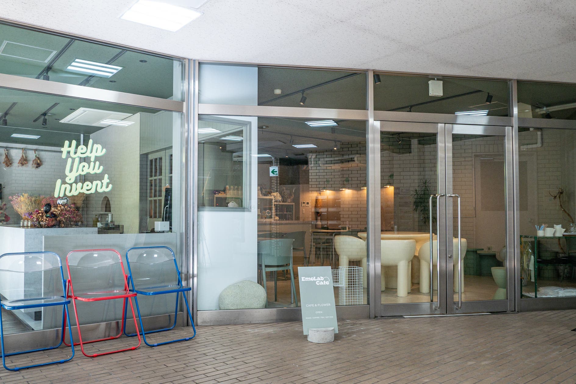 飲食物持ち込みOK！パーティ・撮影・セミナー利用に最適なおしゃれで居心地の良い空間の写真15