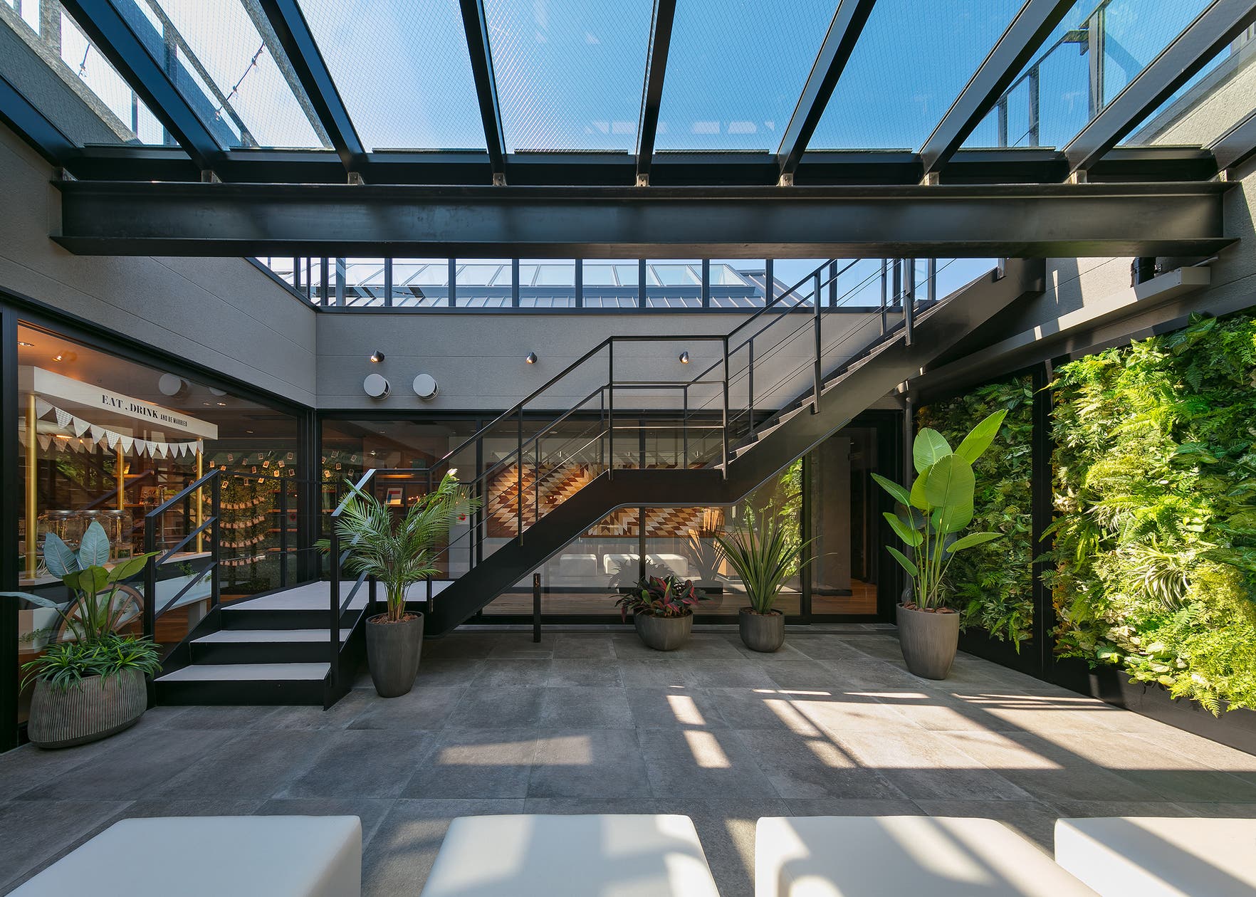 常滑駅徒歩８分☆大駐車場完備のナチュラル風パーティースペース☆の写真5