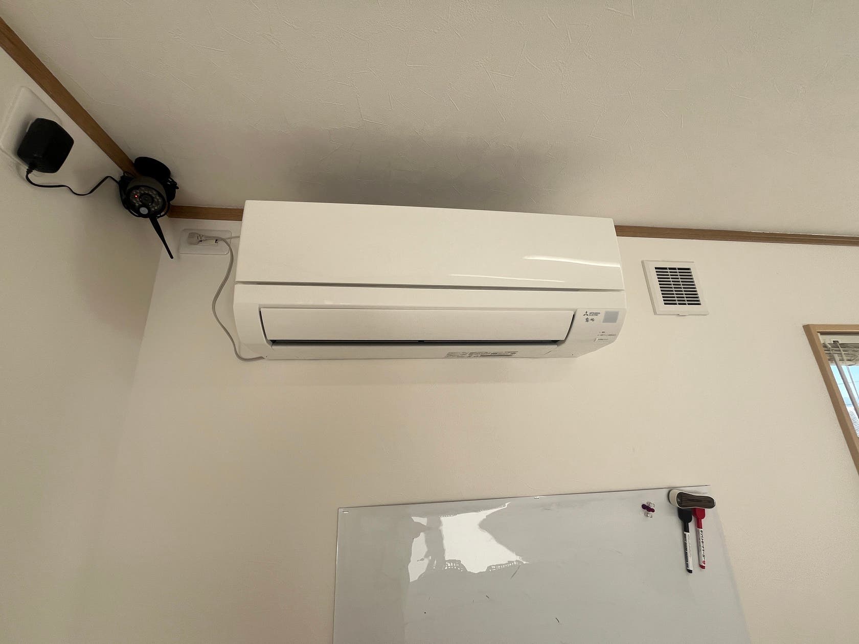 ものづくりのお店2階の南向きのレンタルスペースでお教室やワークショップをしませんか？会議やセミナーもOK。駐車場あり！！の写真4