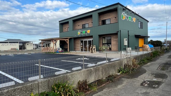 ものづくりのお店2階の南向きのレンタルスペースでお教室やワークショップをしませんか?会議やセミナーもOK。駐車場あり!!の写真7