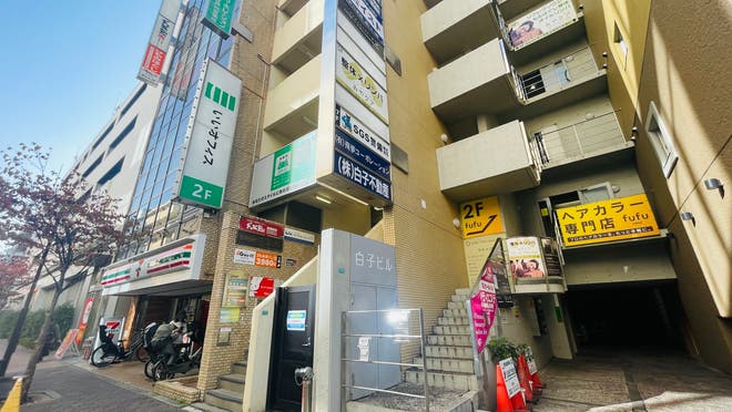 【西葛西駅から徒歩1分】モニター・フリードリンク付き4名会議室(Room A)※予約時間前は入室不可の写真4