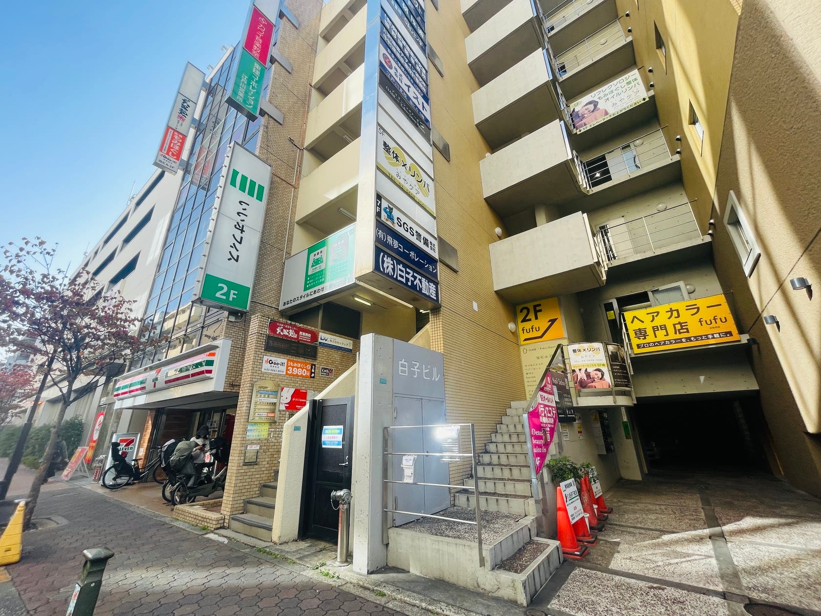 【西葛西駅から徒歩1分】モニター・フリードリンク付き8名会議室（Room C）※予約時間前は入室不可の写真4