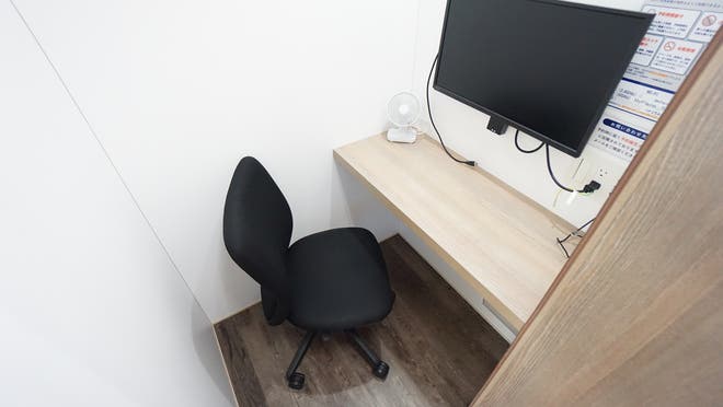 <PaO Work 自由が丘No.1>集中できるワークブース💼Wi-Fi完備📶モニター付!テレワーク/ZOOM/自習/作業の写真1