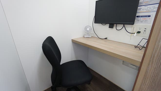 <PaO Work 自由が丘No.1>集中できるワークブース💼Wi-Fi完備📶モニター付!テレワーク/ZOOM/自習/作業の写真4