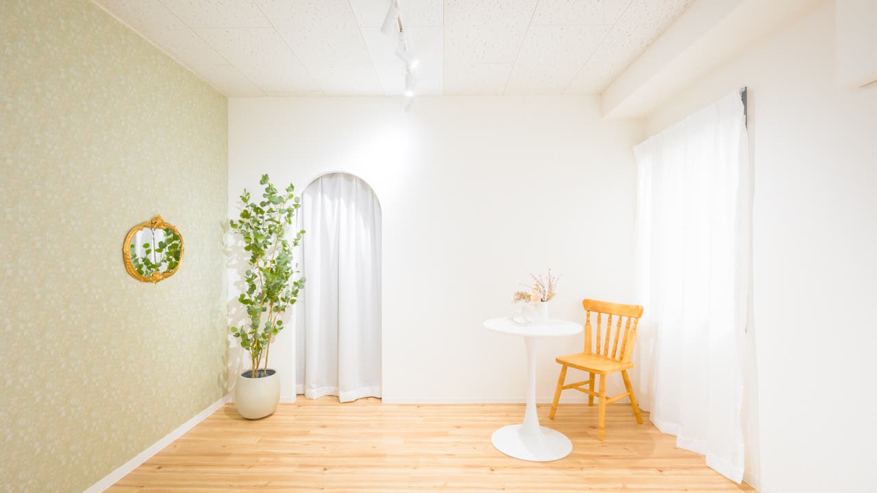 ✨NEWOPEN✨神泉徒歩1分🚶自然光☀️背景5種🎉アーチ壁🤍撮影／物撮り／SNS撮影／コスプレの写真7