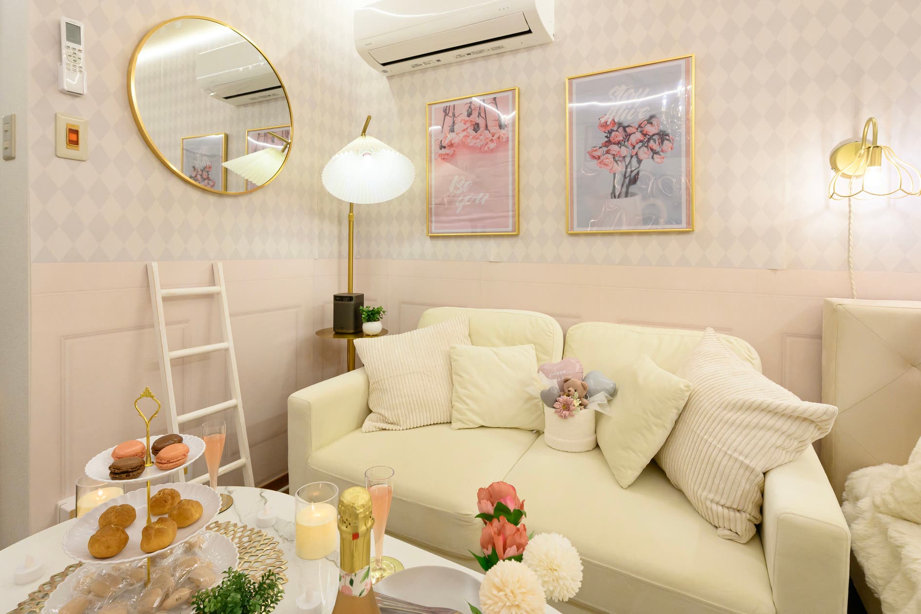 ✨大人かわいい世界観🤍推しに浸れる特別な時間💕大迫力100㌅鑑賞会🎬💓Switch＆ボドゲ会🎮マットレス💓未成年OKの写真4