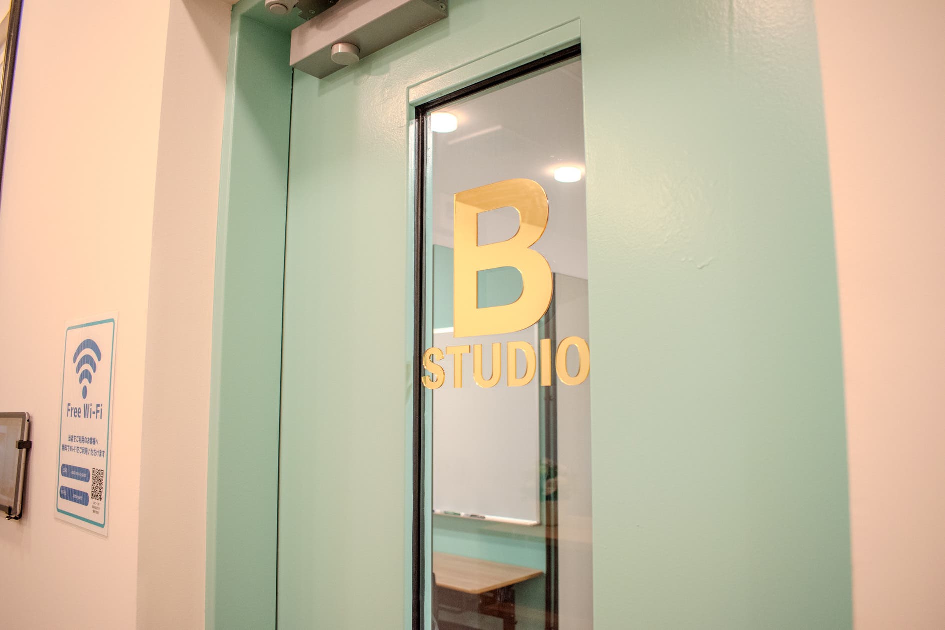 【Bスタジオ】桂駅徒歩2分◎グランドピアノ常設、個人練習・レッスン・伴奏合わせに最適なクラシック専用防音ピアノスタジオの写真9