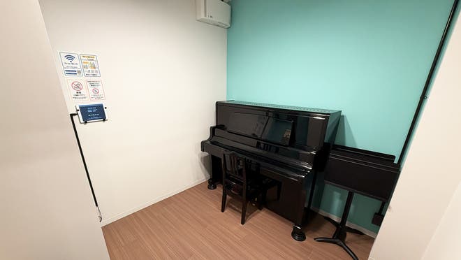 【Cスタジオ】桂駅徒歩2分◎アップライトピアノ常設、個人練習・レッスン・伴奏合わせに最適なクラシック専用防音ピアノスタジオの写真3