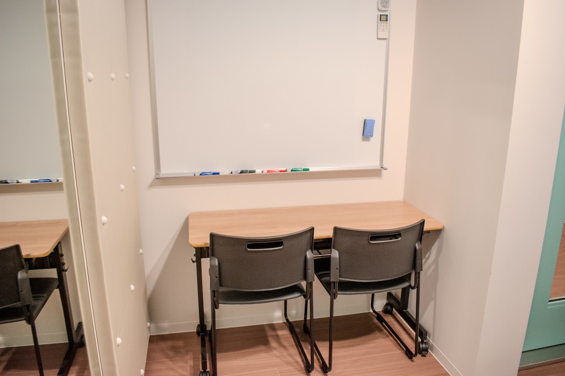 【Cスタジオ】桂駅徒歩2分◎アップライトピアノ常設、個人練習・レッスン・伴奏合わせに最適なクラシック専用防音ピアノスタジオの写真6