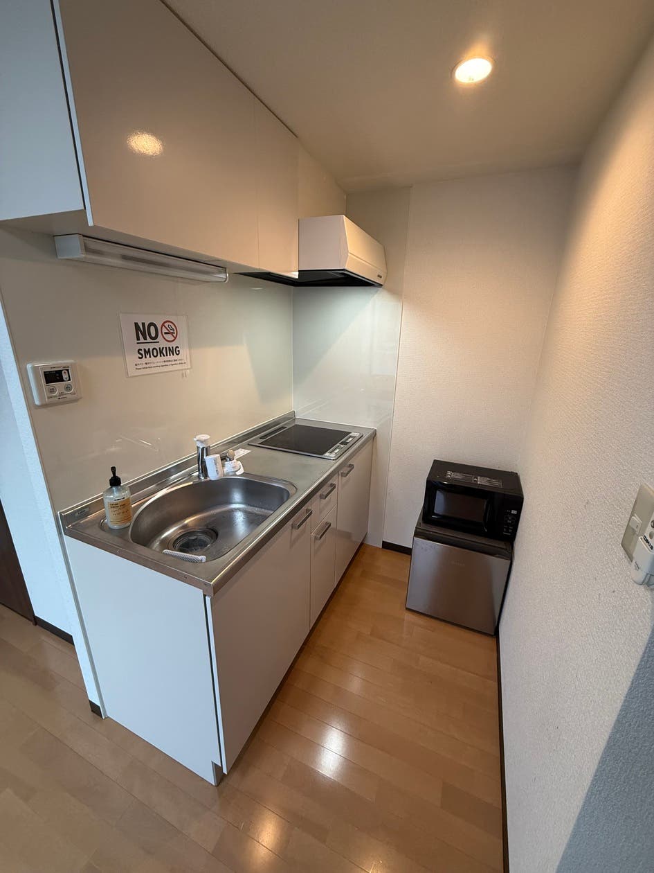 大森駅徒歩5分、商店街沿いにある24時間利用可能の多目的レンタルスペースの写真3